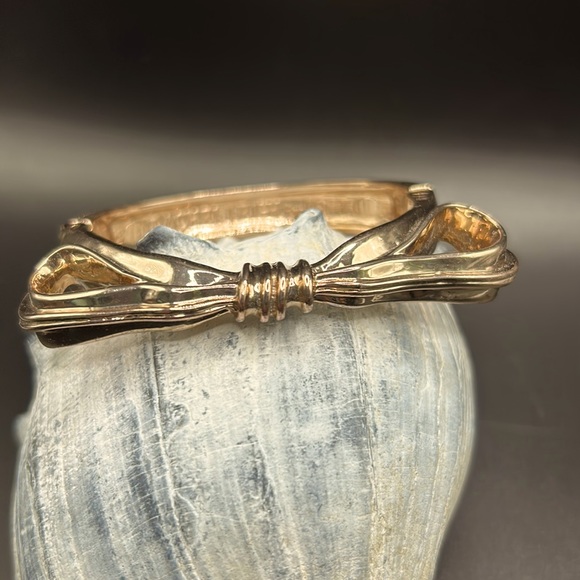 Jewelry | Vintage Bow Bangle | Poshmark